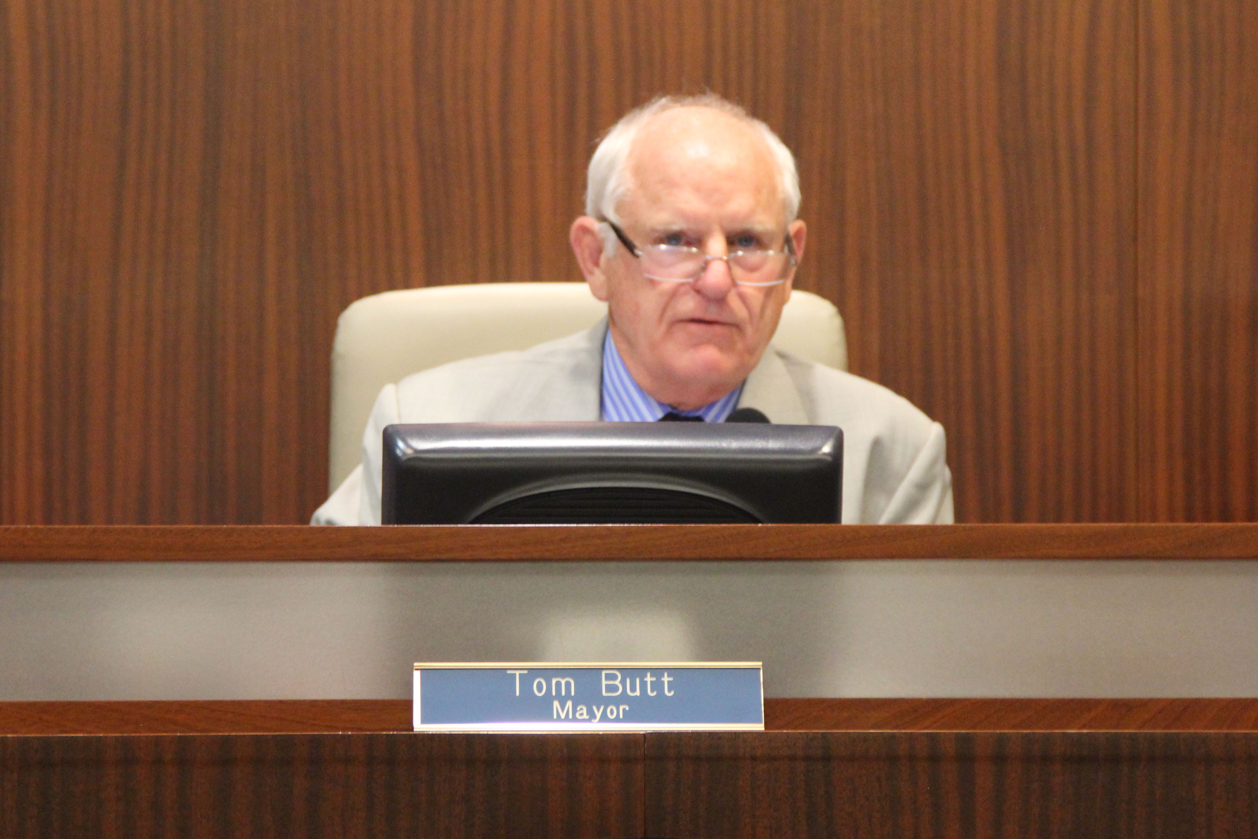 Mayor highlights Hilltop Mall and Hacienda relocation in State of the ...